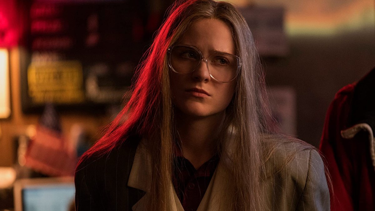 Review: Kajillionaire – FilmCarnage.com