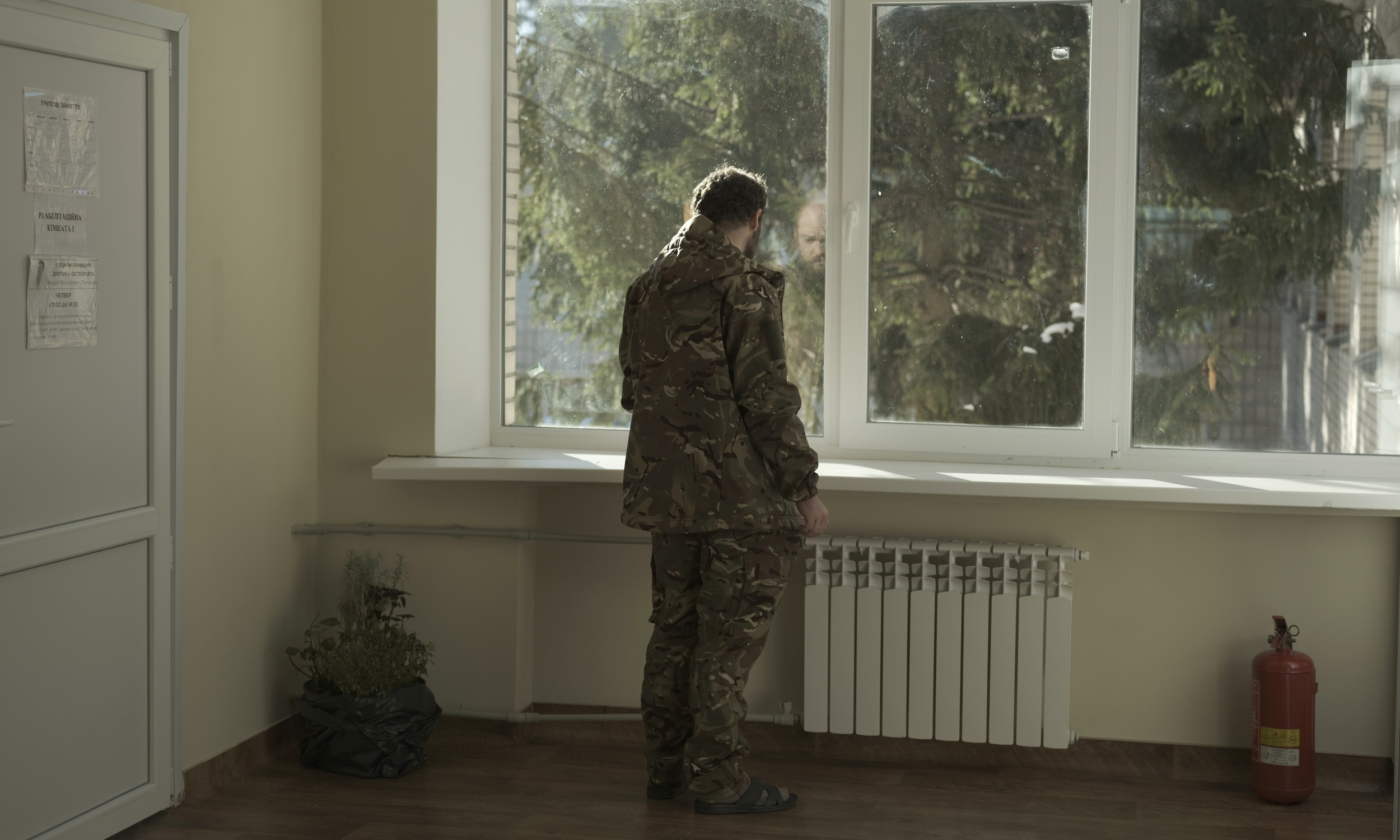 Review: Shards of Light – FilmCarnage.com